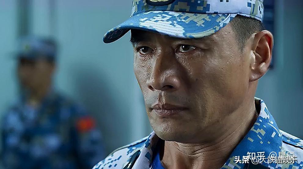 演军人有味道的男演员，只服这8位，演技好不说还一身正气 - 知乎