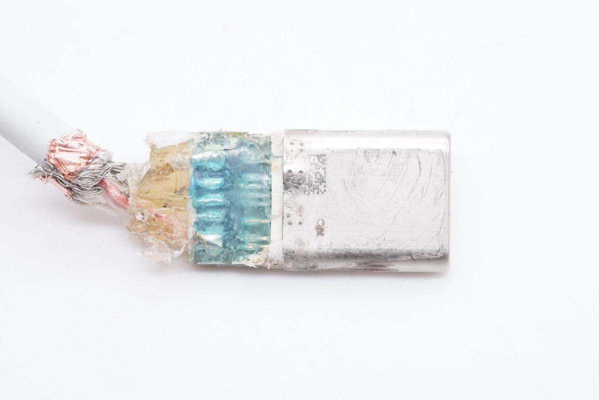 拆解报告：Apple苹果新版C94 USB-C to Lightning线 - 知乎