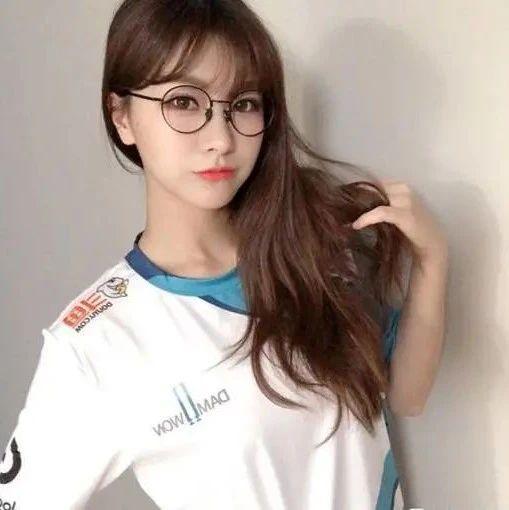 又是DWG！LCK又有美女穿nuguri队服助威，LPLS10连冠遇到危机 - 知乎