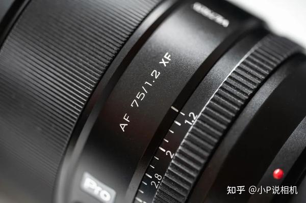 兰拓评测 | 出道即巅峰？唯卓仕 AF 75mm F1.2 上手体验 - 知乎