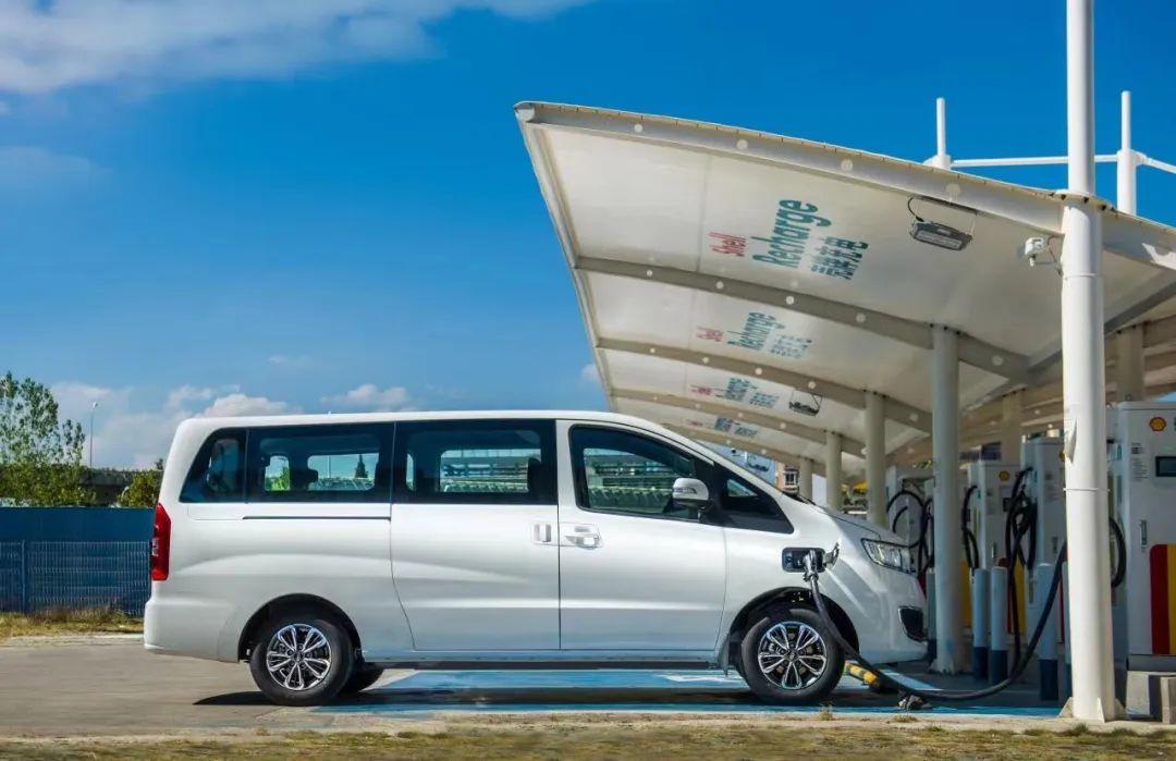 纯电动MPV瑞风E3获行业认可，百台大单正式交付滇约出行！ - 知乎