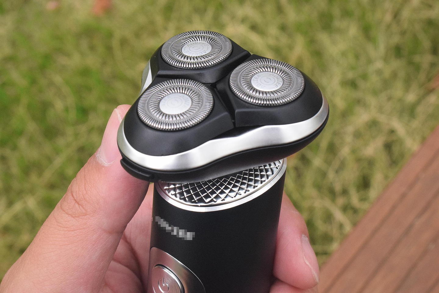 知乎首拆！徕芬双旗舰剃须刀技术详解：P3Pro与T1Pro有什么不同？国产剃须刀的黑科技有哪些具体运用？ - 知乎