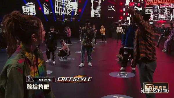 《中国新说唱》女rapper们频频致敬蔡徐坤，活死人大战CSC - 知乎