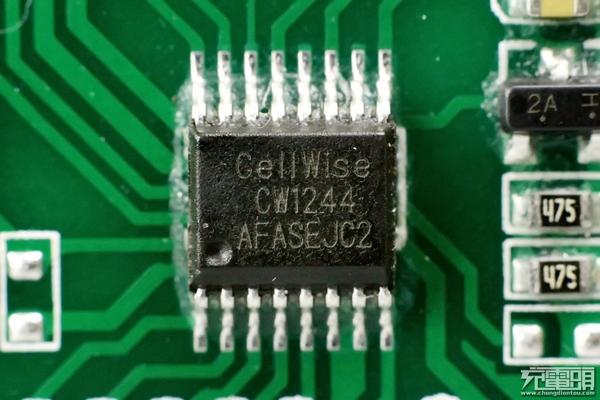 拆解报告：YOOBAO羽博300W便携式储能电源EN300WLPD - 知乎