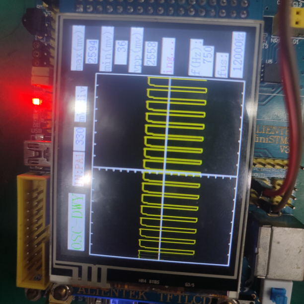 基于stm32f103的简易示波器设计，采用正点原子mini开发板，使用adc 定时器 Dma 中断 Fft算法等外设，可以显示波形，频率，幅值等采样率可调 知乎 7880