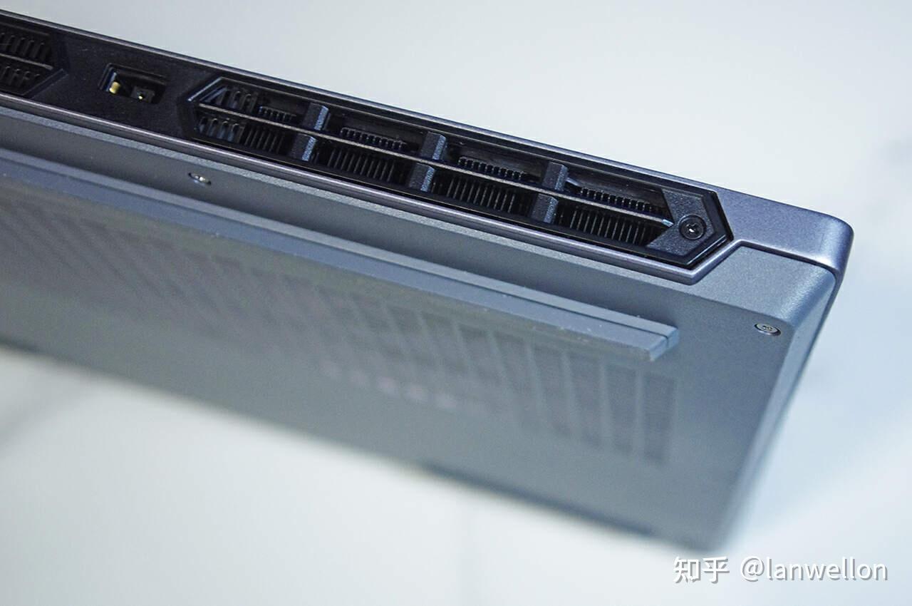 全新模具，内有乾坤：联想 拯救者 Y7000P 2024 游戏笔记本 深度测评