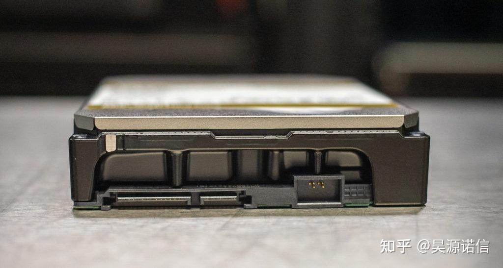 WD Gold 22TB 硬盘评测 - 知乎