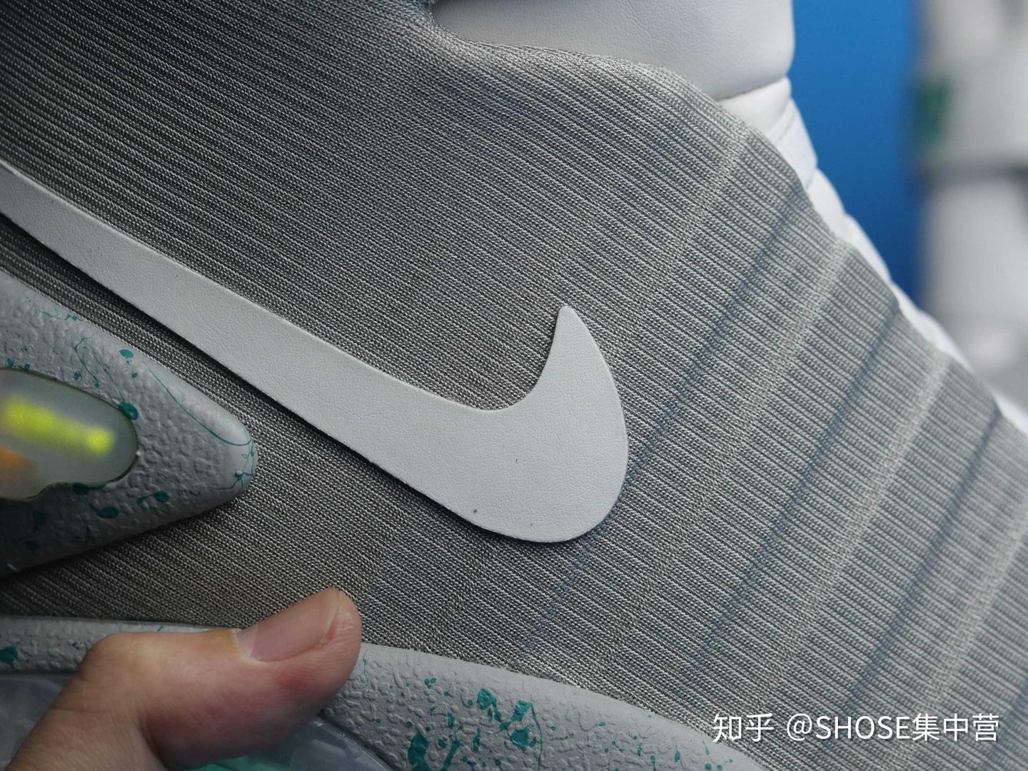 不要踩，这是一双价值81万的Nike AIR MAG - 知乎