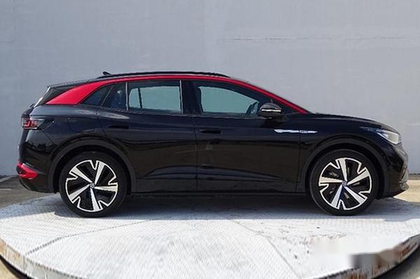 上汽大众ID.4 X/ID.6 X新车型曝光！外观更运动 - 知乎