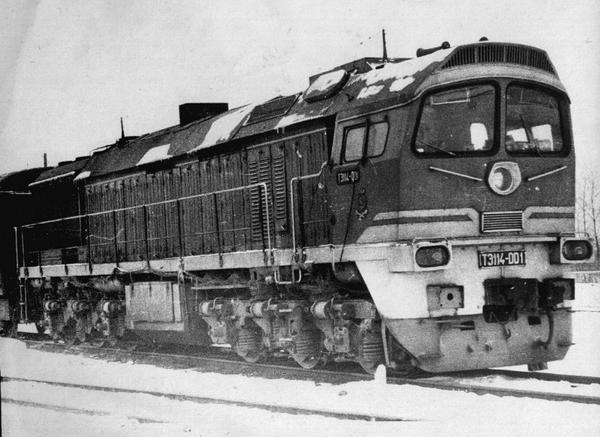 【铁道科普】来自卢甘斯克的“外走廊”——TE114型内燃机车 - 知乎