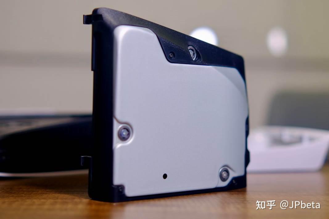 一步一图！PS5轻薄版 VS PS5初版详细对比评测 改了哪里？值得买吗？ - 知乎