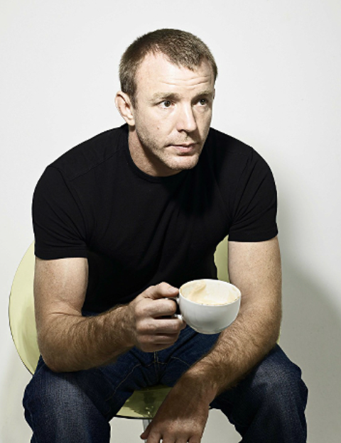 [348-《两杆大烟枪》-“Guns for show knives for a pro.”] - 知乎