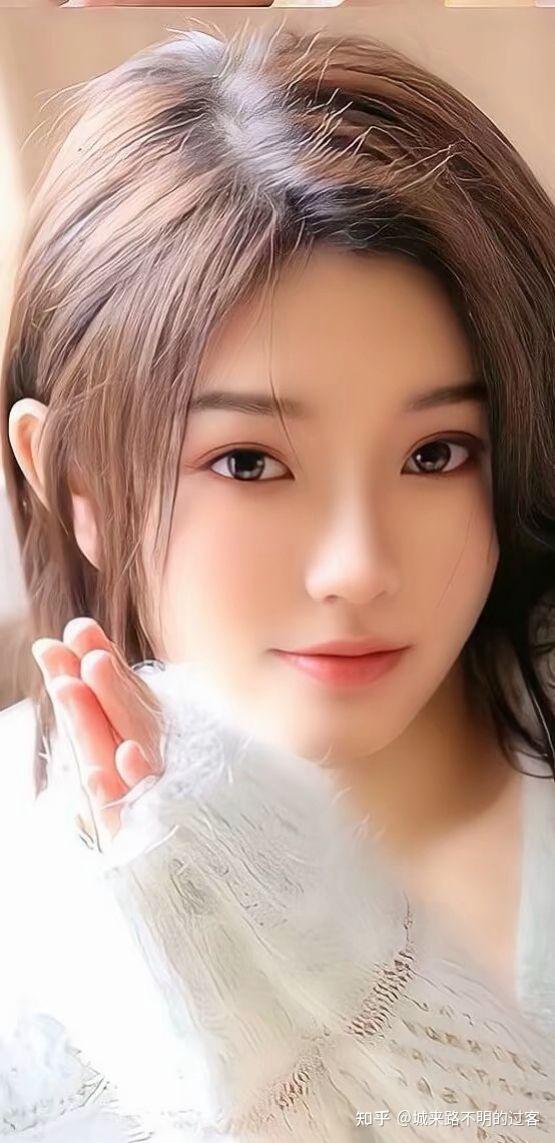 萝莉可爱型美女萌萌的 - 知乎