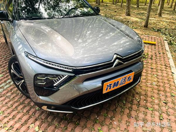 褒贬不一的凡尔赛C5 X，怎么就坐上了雪铁龙的“销量头牌”？ - 知乎