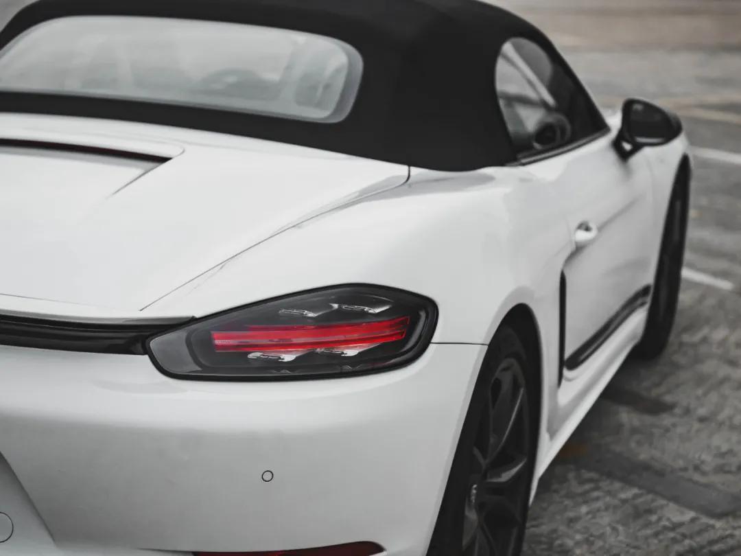 买718的人真的是因为买不起911吗？ - 知乎