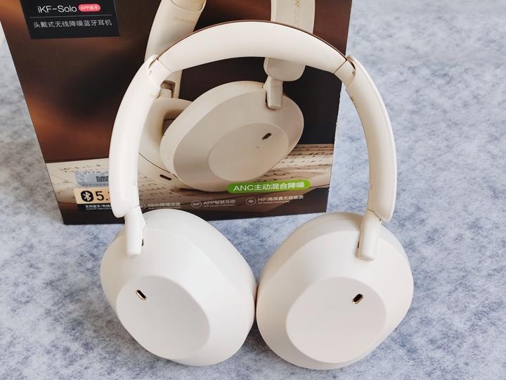学生党/上班族都适用的蓝牙耳机推荐，iKF Solo、索尼XM5两款头戴式降噪耳机，哪款更具性价比？ - 知乎