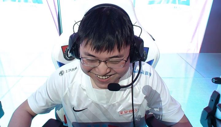 Uzi爆料被公开，LPL失踪人口回归！BLG迎来新中单，Doinb直播确认 - 知乎