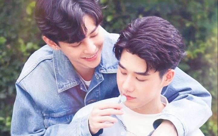 十部泰国BL剧，《以爱》被誉为经典，《假偶天成》被赞为天花板 - 知乎