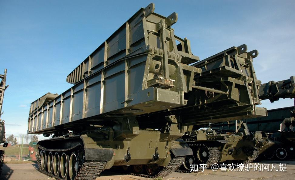 编号17：T-55主战坦克（第六部分）-衍生车型：装甲工程师车辆、工程清障车、扫雪车 - 知乎