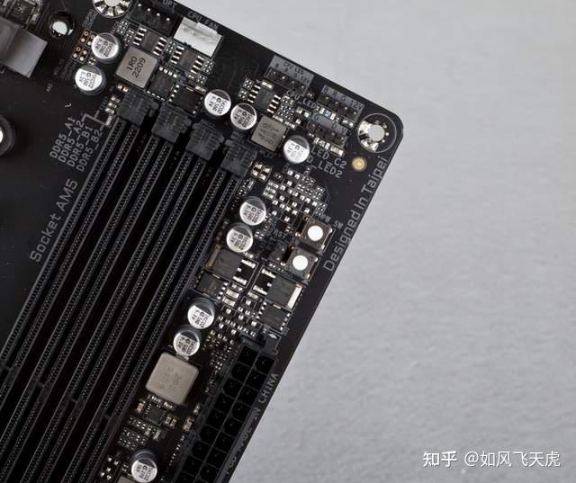 完美释放锐龙7000性能，技嘉小雕X670 AORUS ELITE AX主板实测