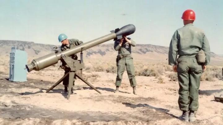 M-388核火箭炮，杀敌一千自损八百，杀伤半径比射程还大 - 知乎