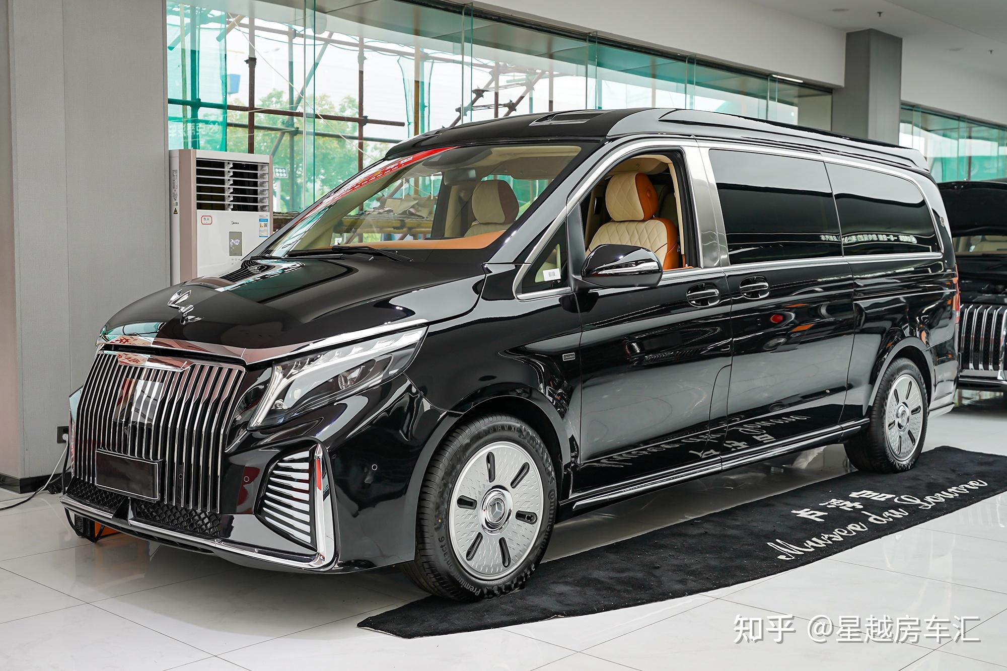 细节更显奢华尊贵，全新奔驰V260L商务车卢浮宫版高端7座MPV实拍 - 知乎