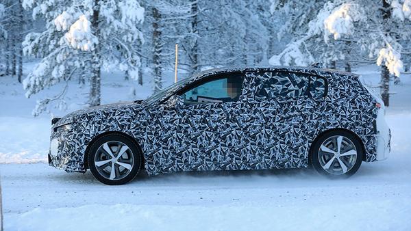 2021年正式发布 全新标致308最新谍照曝光 - 知乎