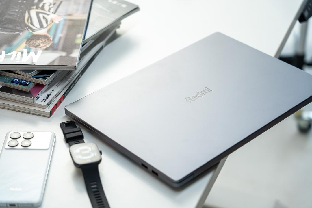 Redmi Book 16 2024 款体验：澎湃 OS 的生态终于完整了？ - 知乎