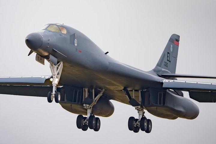 印度军演，美军派出B-1B轰炸机前去助阵，背后有何战略寓意？ - 知乎