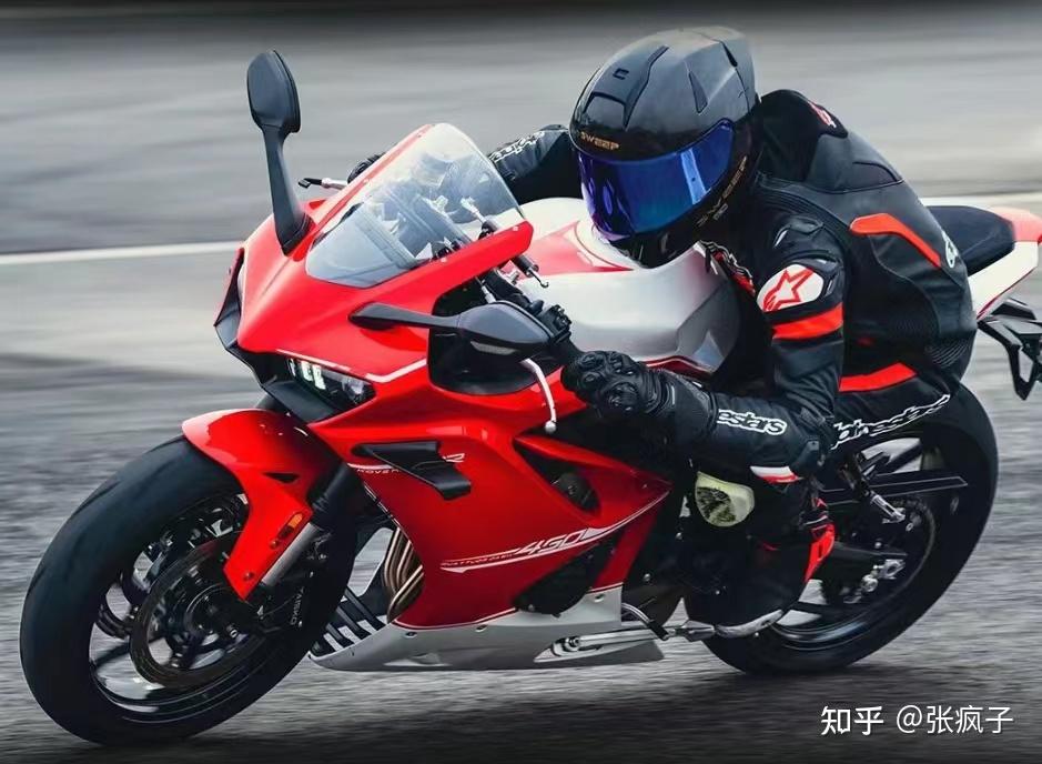 什么？差价2220元的450SR S和450RR不知道怎么选？ - 知乎