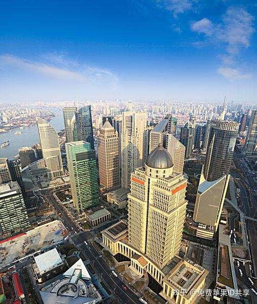 当你月入10万，快要骄傲时，请来上海陆家嘴。 - 知乎