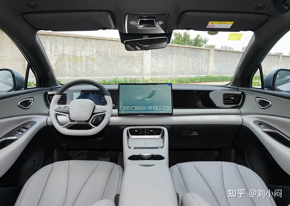 13.98万起，比亚迪海狮06 EV、DM-i上市！大灯双层设计，配云辇-C - 知乎