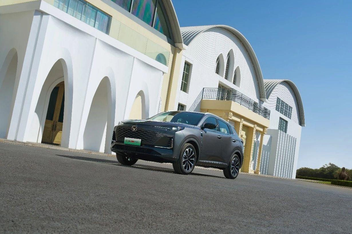 7.99万买插混SUV！长安第三代CS55PLUS PHEV上市 - 知乎