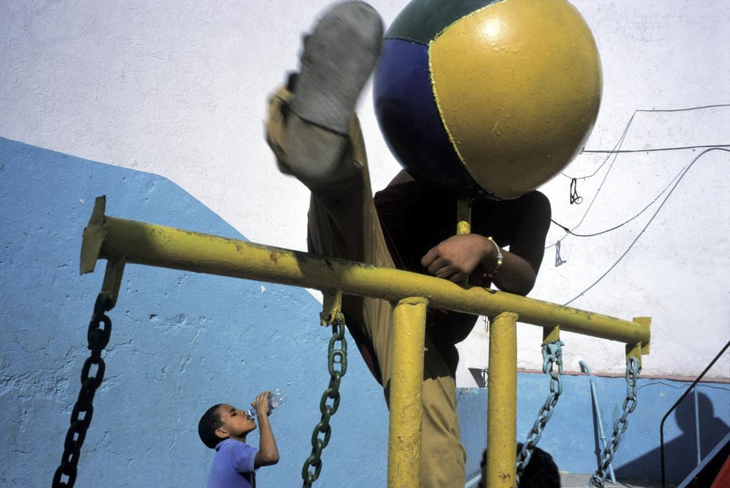 我所知道的摄影师之Alex Webb - 知乎
