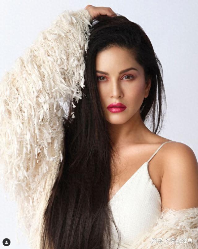 桑尼·利昂(Sunny Leone)在INS坐拥粉丝5443万的超级女艺人（多图） - 知乎