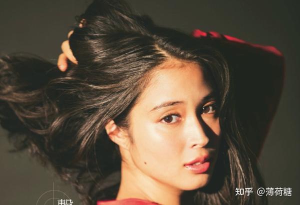 真正的婚姻,都是双向奔赴。 知乎
