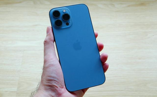iPhone13、iPhone13 Pro和iPhone13 Max有什么区别？一文搞懂。2022年618，iPhone 13系列选购指南