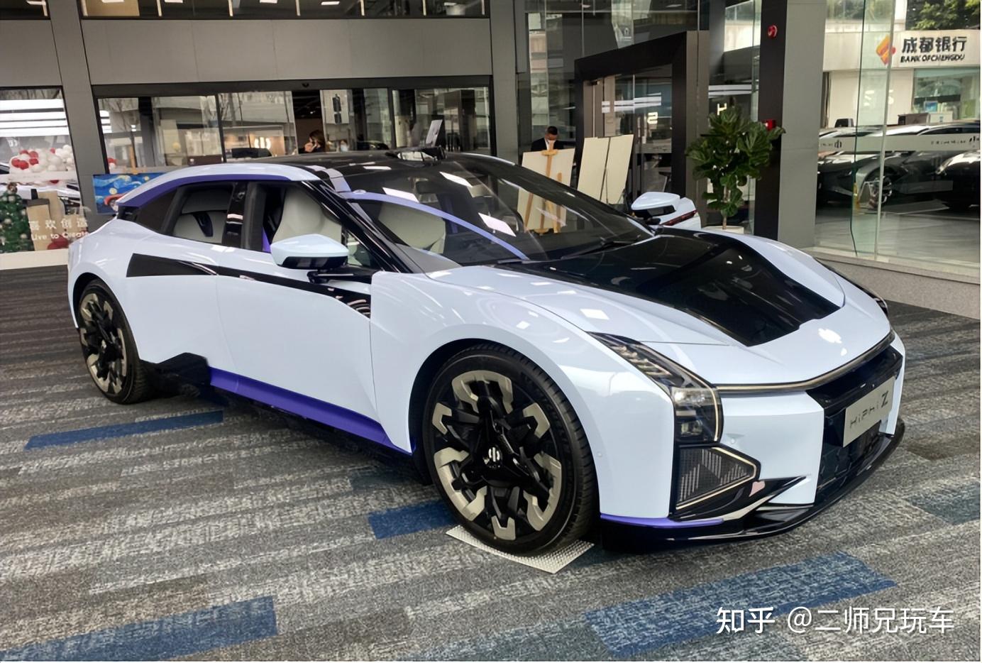 出场即是焦点？试驾高合HiPhi Z，60多万买它究竟值不值？ - 知乎