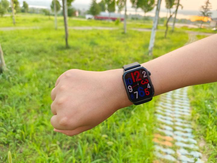 宝妈半个月亲测：一千元内预算，哪款运动手表值得选？RIRO WATCH W6颜值性能全都要，带娃运动党宝藏之选！ - 知乎