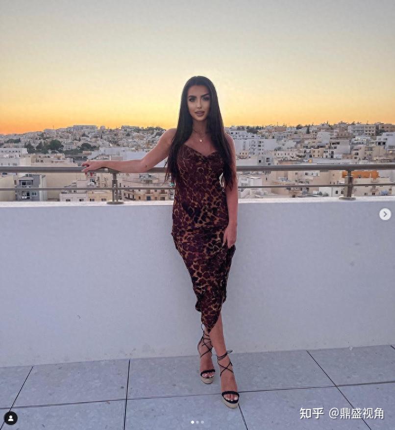 疑似曾被天使吻过脸的，欧美业界美女（简介及多图赏析） - 知乎