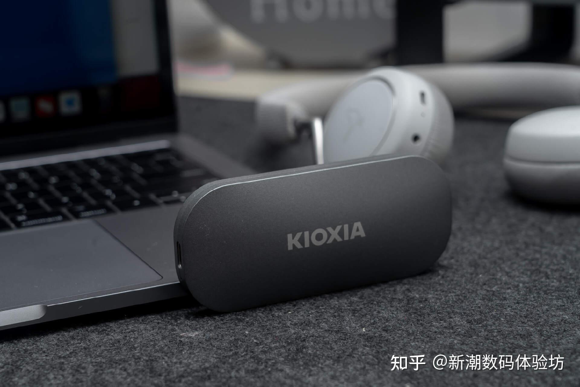 机械硬盘终结者，读写速度每秒1G——铠侠XD10移动固态硬盘体验 - 知乎