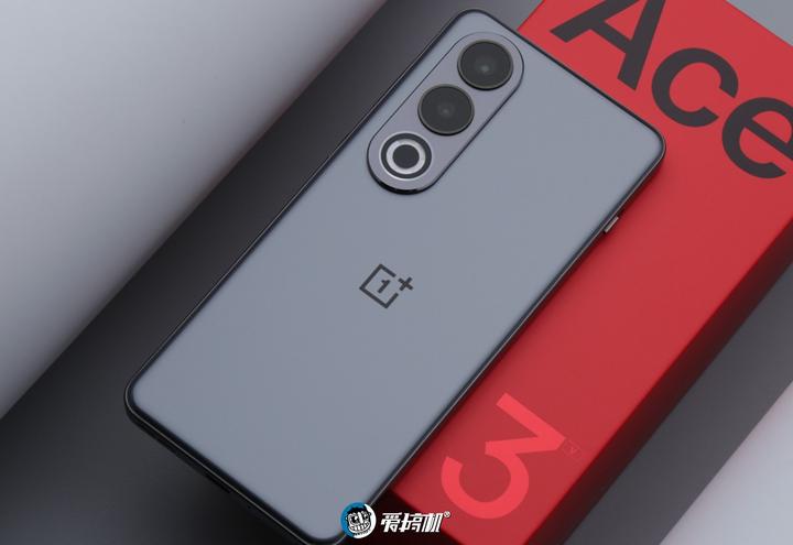 重回1999，一加Ace 3V评测：骁龙7+ Gen 3配1.5K直屏+LYT600主摄 - 知乎