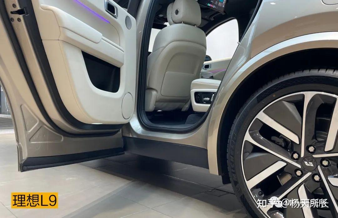 理想L9还是腾势D9？买SUV还是MPV？纠结你就输了 - 知乎