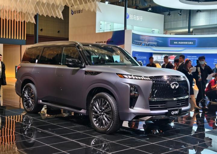 上海车展丨英菲尼迪全新QX80首发：V6动力+冰箱，值得等？ - 知乎