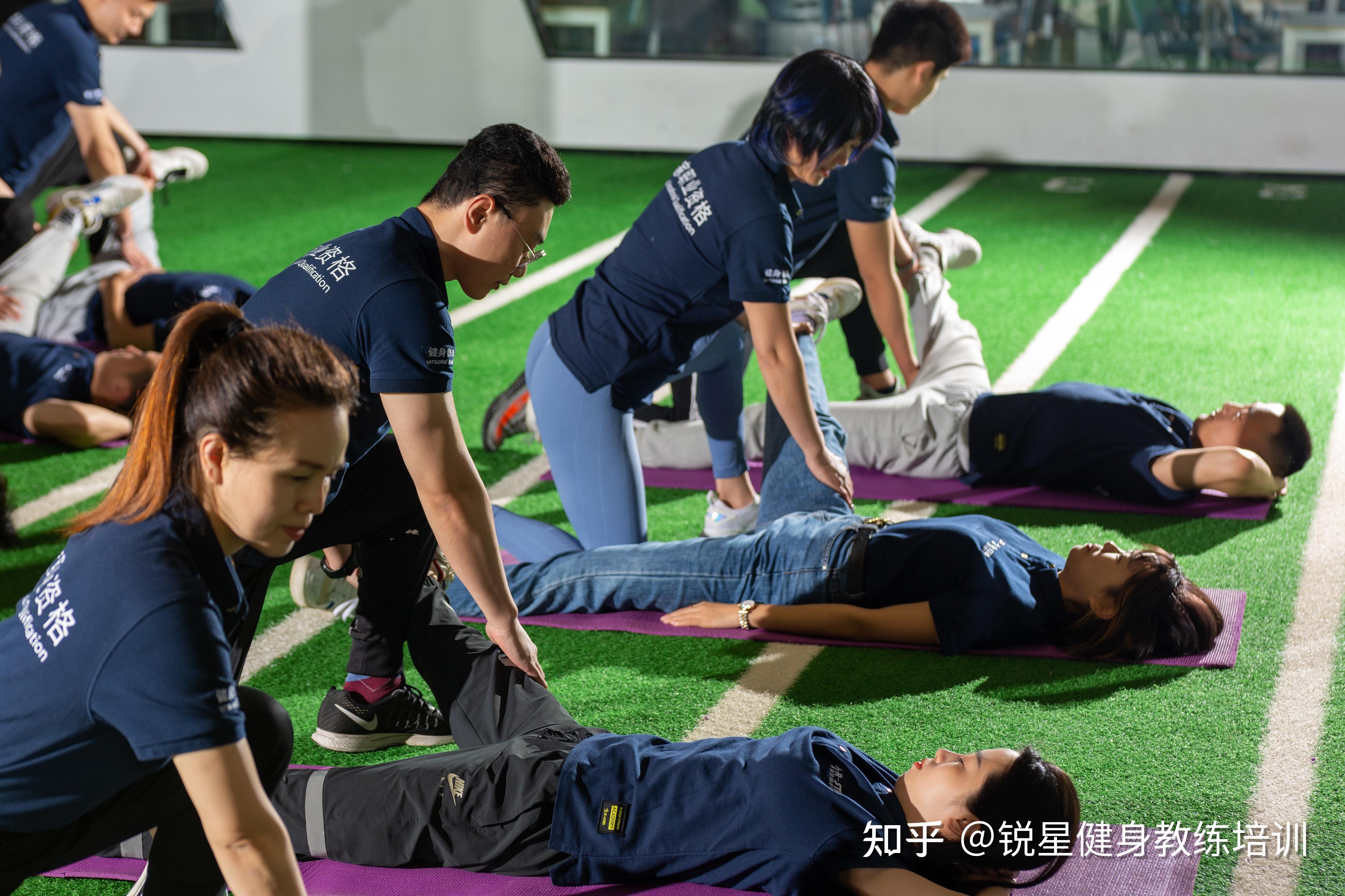 为什么那么多人想做健身教练?成为一名优秀健身教练需要具备哪些条件? 知乎