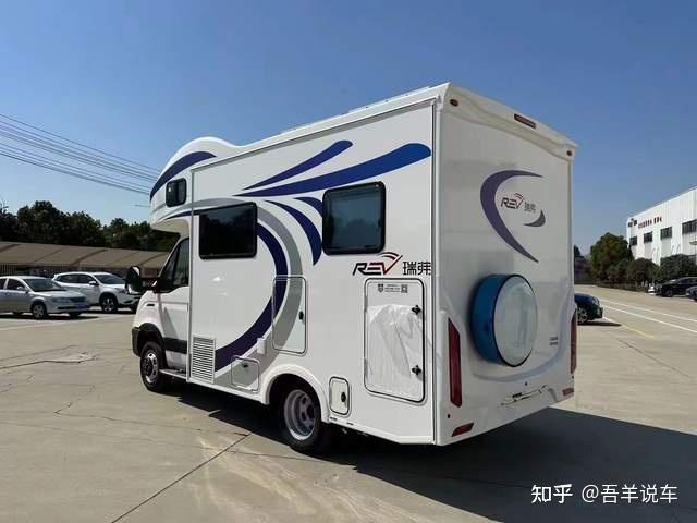 吾羊说车：内外双修，凤舞九天！瑞弗V800在路途中给你家的温馨！ - 知乎