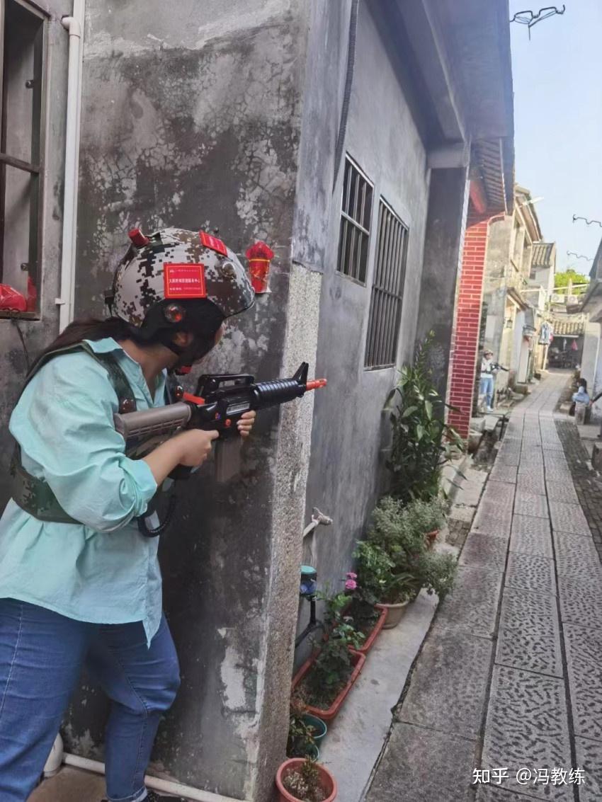 古城实景真人CS巷战---- 真实战场 刺激震撼 - 知乎
