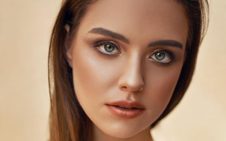 大圣视觉PRO | 棚拍内景人像后期精修 - 知乎