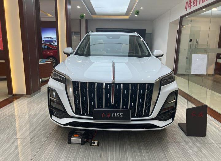 5月21日上市！新款红旗HS5到店，标配2.0T+爱信8AT，又是个爆款？ - 知乎
