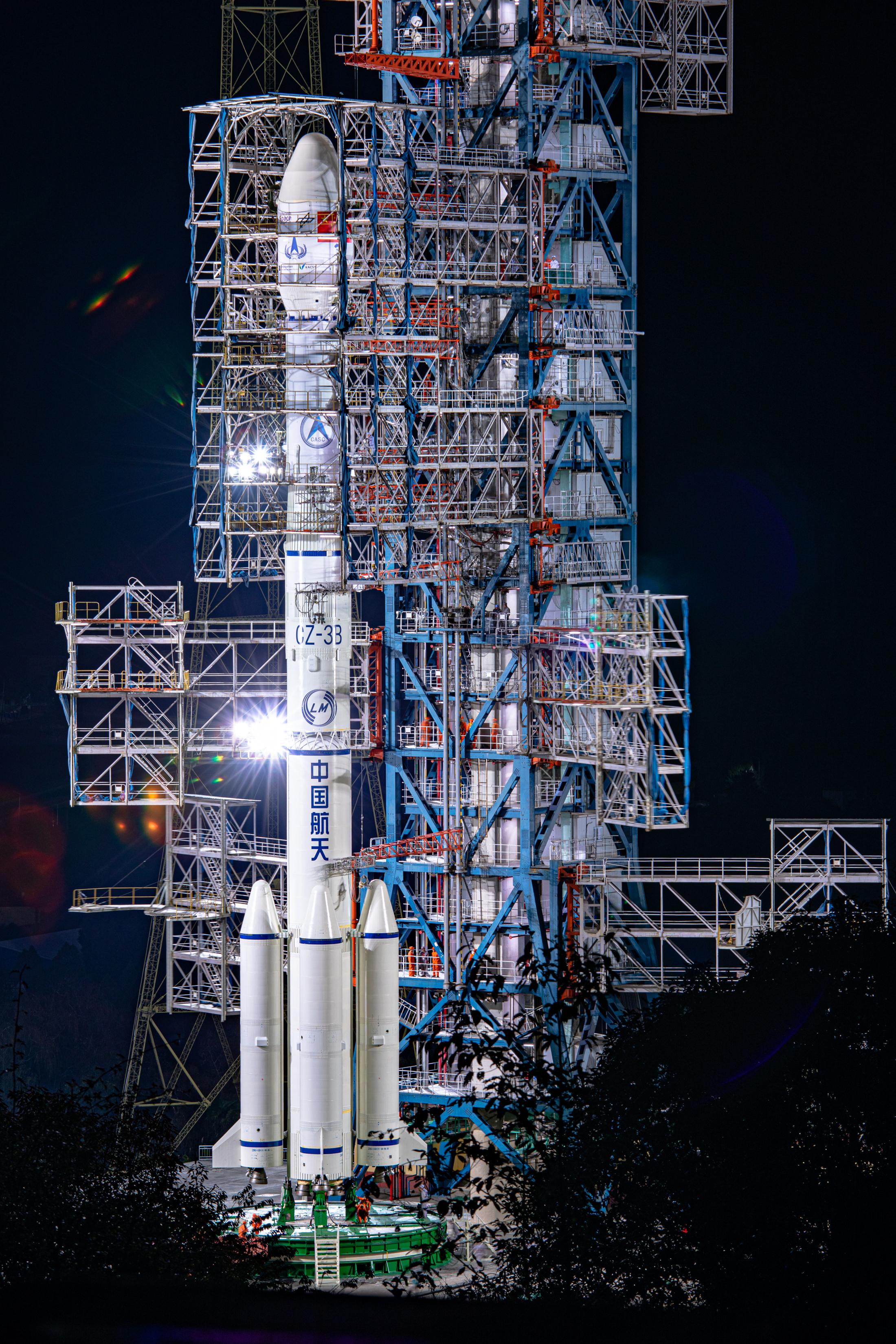 纯图，嫦娥四号发射大图！（可当屏保） - 知乎